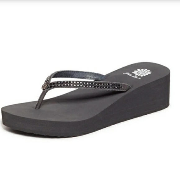 Yellow Box | Shoes | Yellow Box Flipflops Custard Smoke | Poshmark